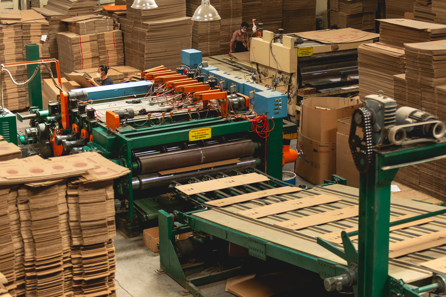 Markas Packing menyediakan berbagai macam kardus